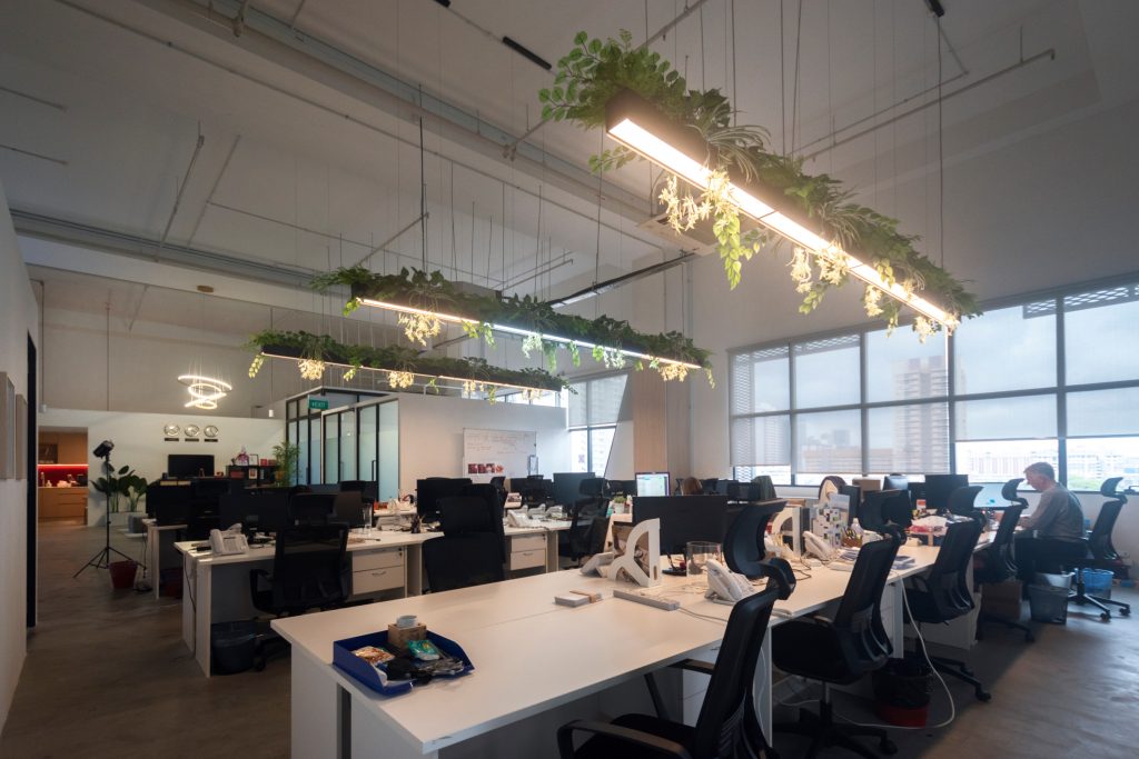 The Best Office Table For A Productive Workplace - VOLM